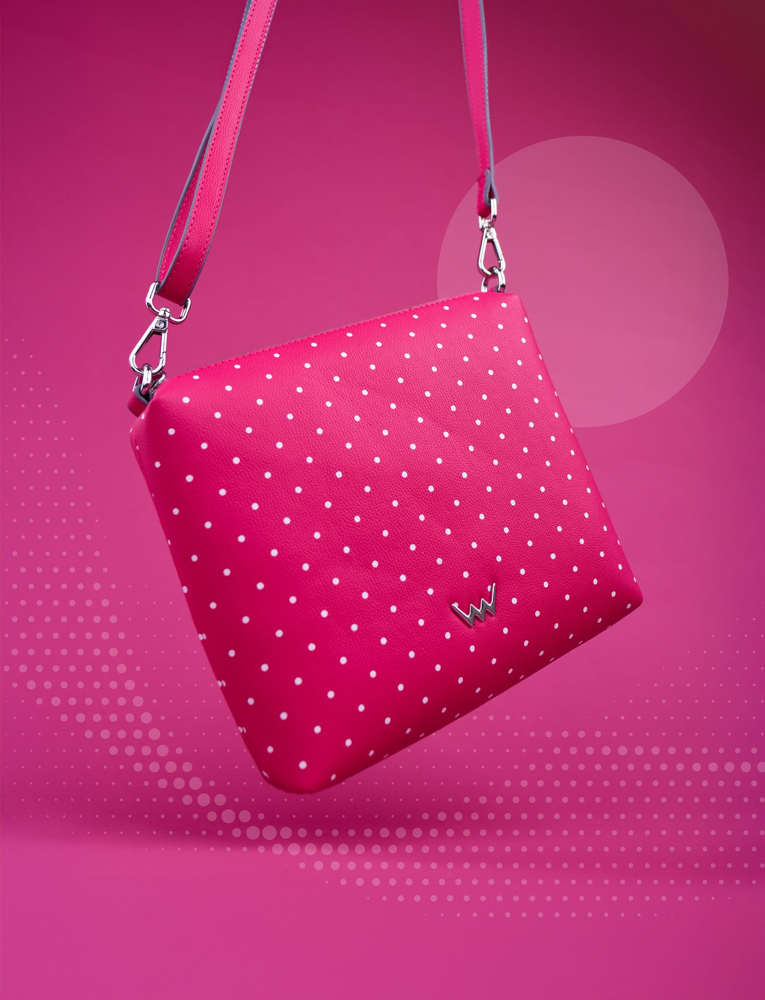 Dámská crossbody kabelka Coalie Dotty Pink | Vivantis.cz - Hello Gorgeous!