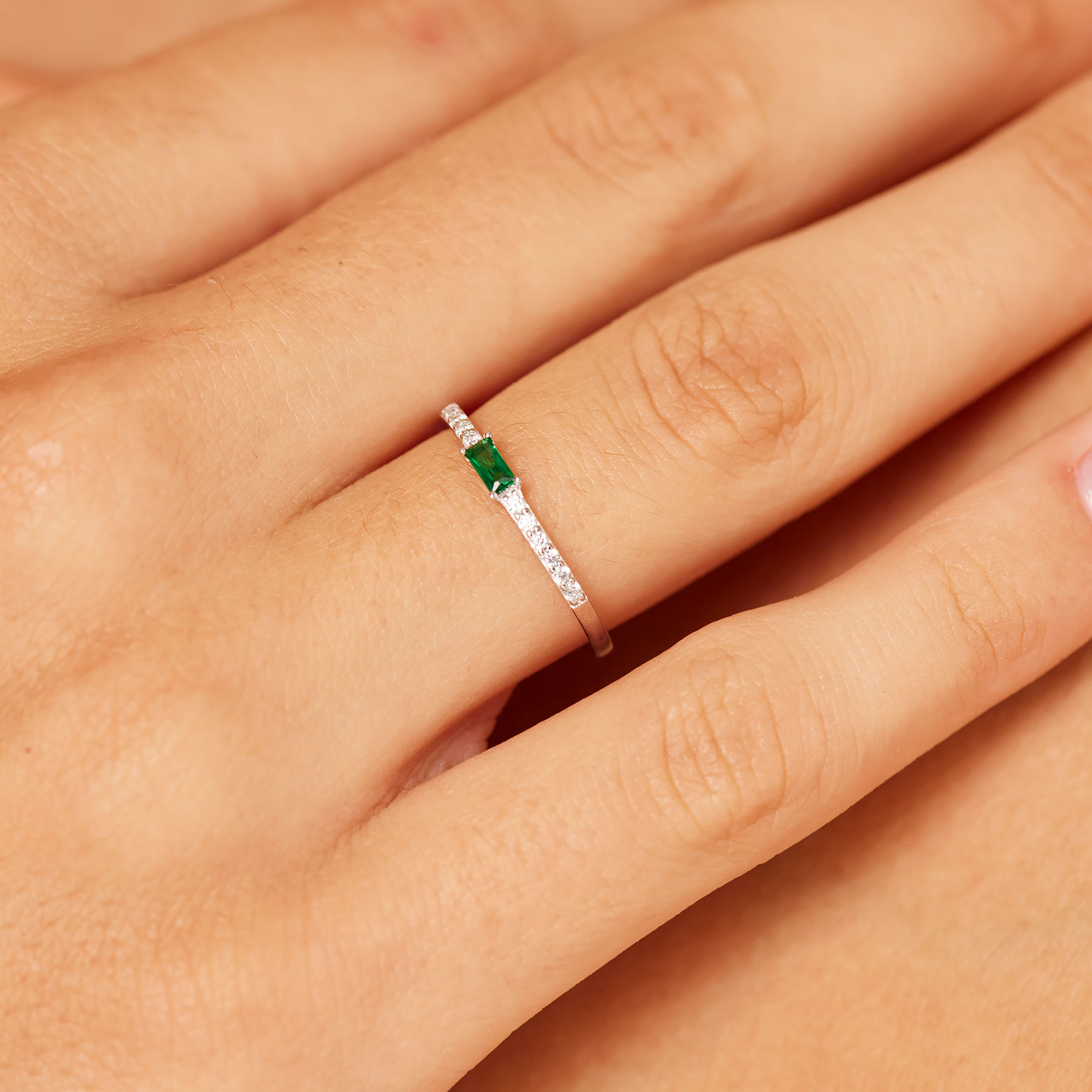 Inel fermecător din argint cu zirconii Fancy Life Green FLG148 | Vivantis.ro - Hello Gorgeous!